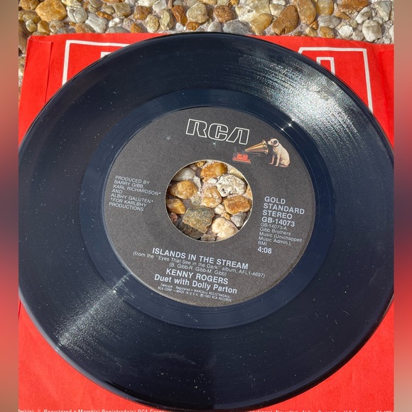 Media | Kenny Rogers Gold Standard Stereo 1983 Rca 7 Vinyl 45rpm | Poshmark